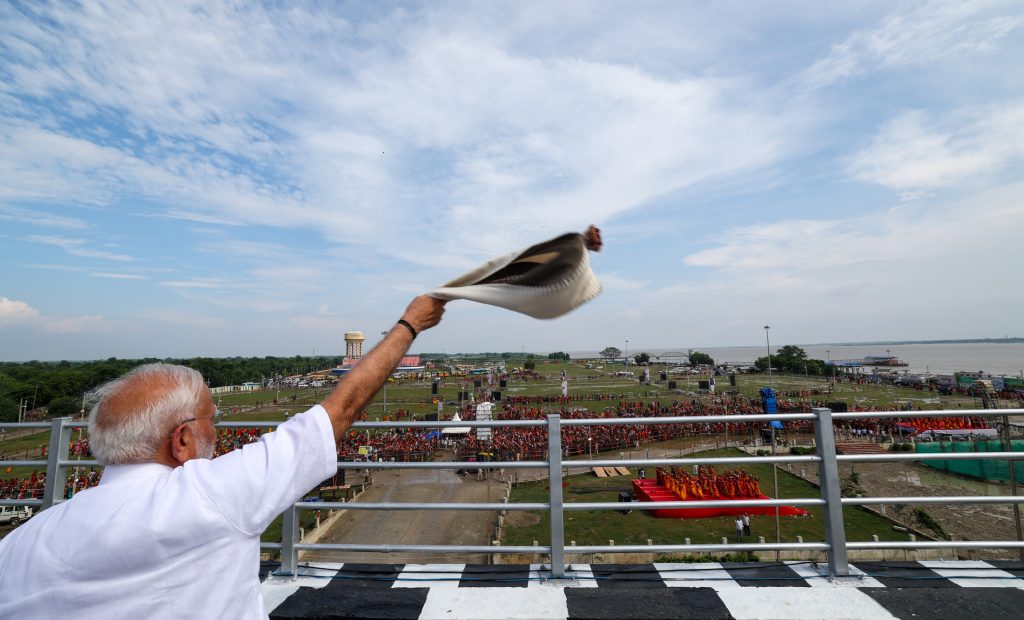 Modi Inaugurates ₹18.7 Billion Aunta-Simaria Ganga Bridge to Link North ...